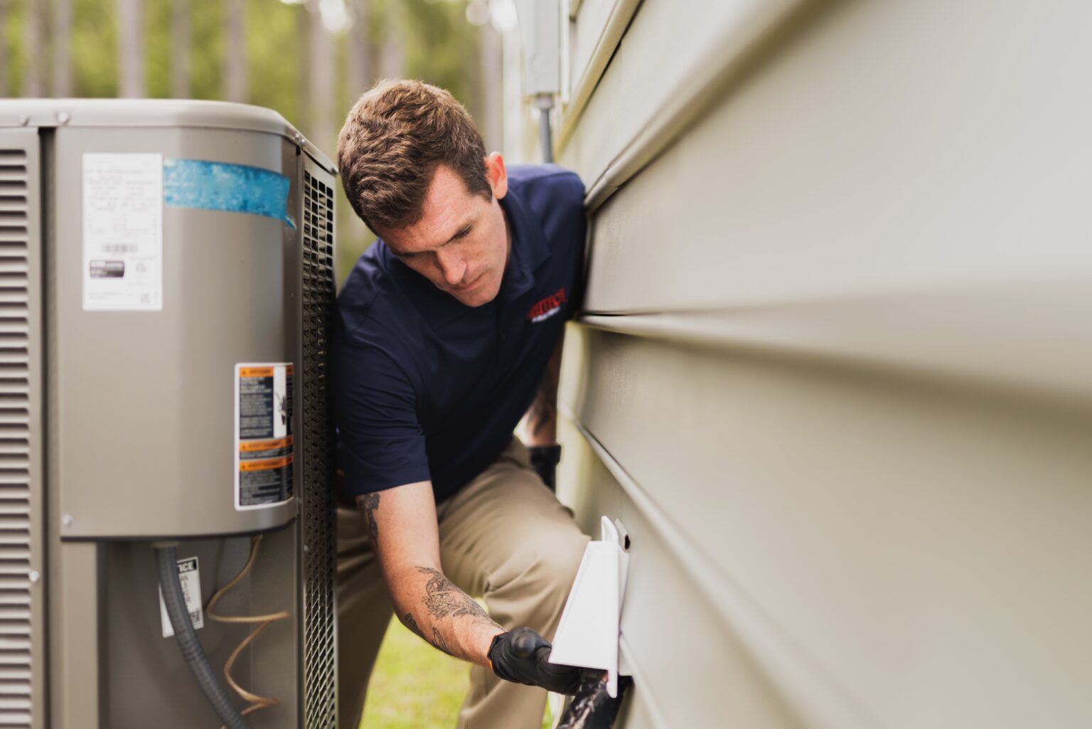 About Us - We Are the Wildlife Removal & Pest Control Experts